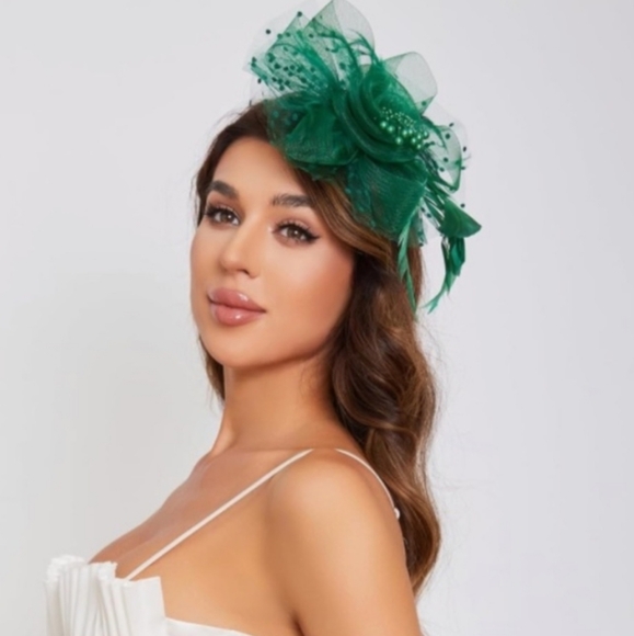 Accessories | Nwt Elegant Kentucky Derby Kelly Green Feather Fascinator ...